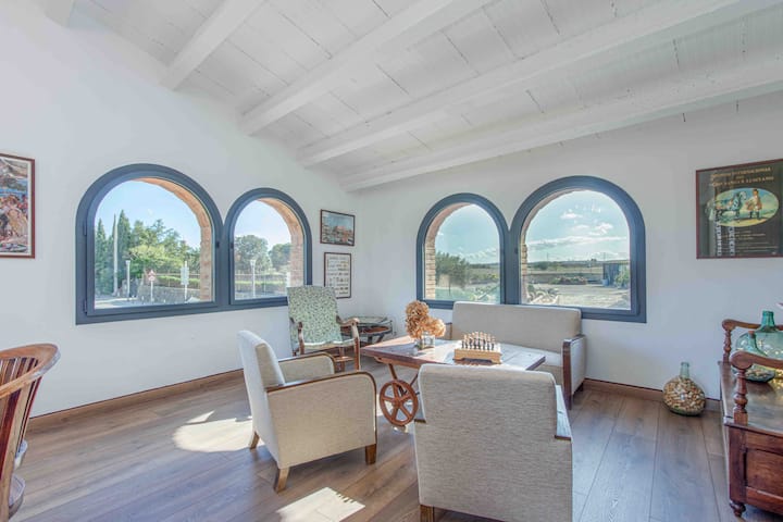 Milenial Immo | Escapada Rural Con Piscina Empordà - Figueres