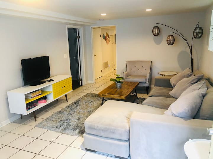 2br In Andersonville-walk To Train, Beach, Shops! - Chicago