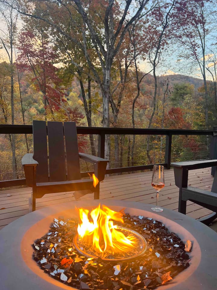 Hot Tub-sauna-mtn Views-hike Out The Front Door! - Clayton, GA