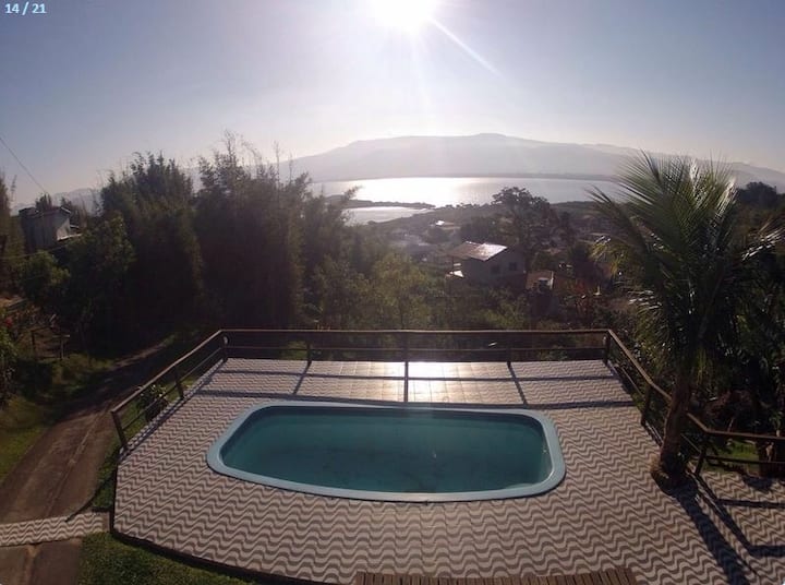 Paraíso No Alto: Vista Incrível E Tranquilidade - Garopaba