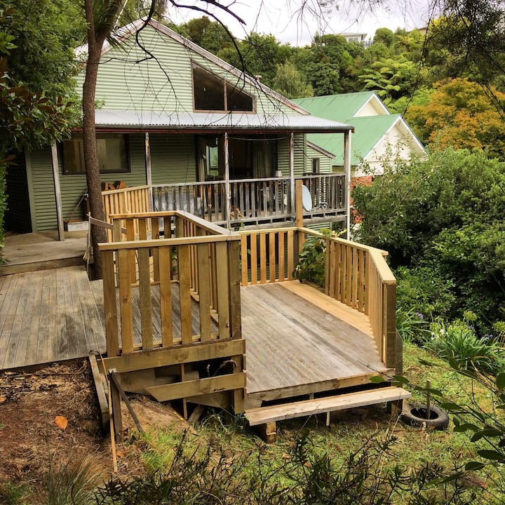 Quiet Tucked Away Holiday House - Picton