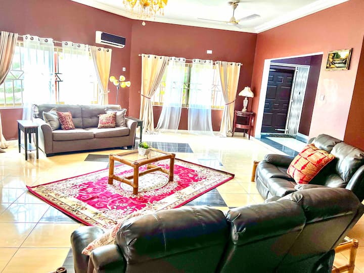 Greater Accra Region Villa Vacation Rentals - Ghana | Airbnb