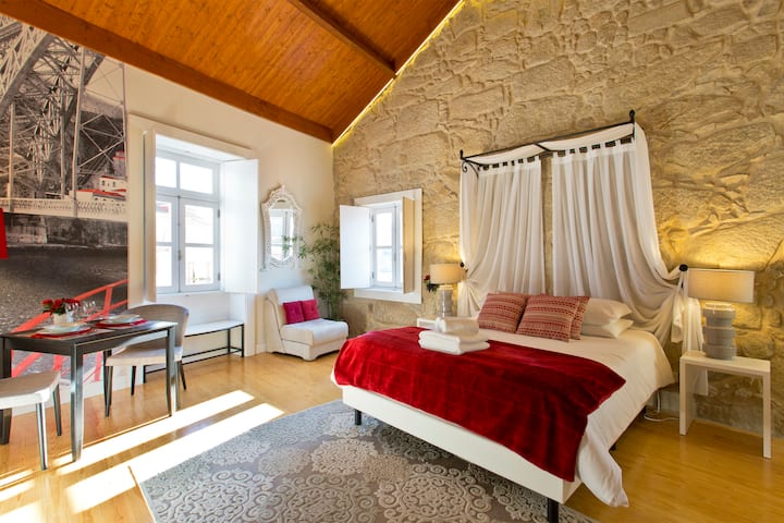 Ribeira Romantic Stay - River Views - Porto
