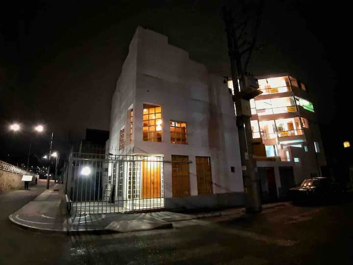 Duplex Independiente, Con Cochera Privada - Ilo