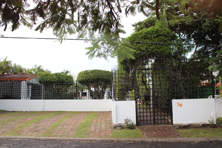 Disfruta La Vida Al Máximo Con Tu Familia Y Amigos - Cocoyoc