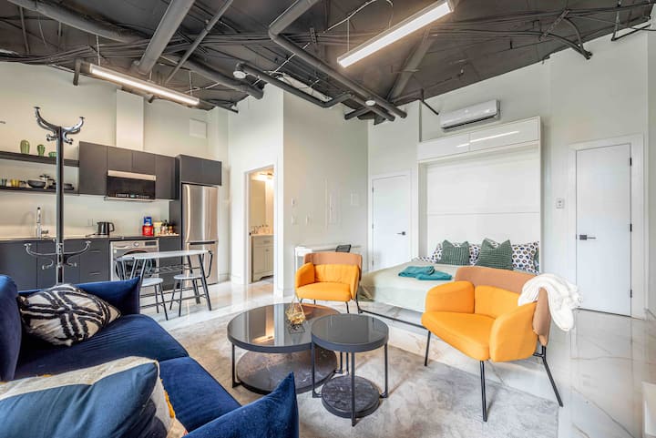Executive Modern Microbnb - Halifax