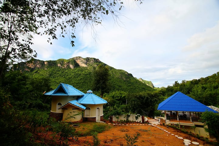 Morning Rose - Kanchanaburi