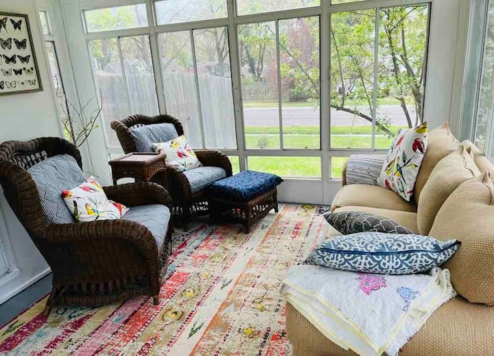 Perfect In Prairie Village - Kansas City, MO