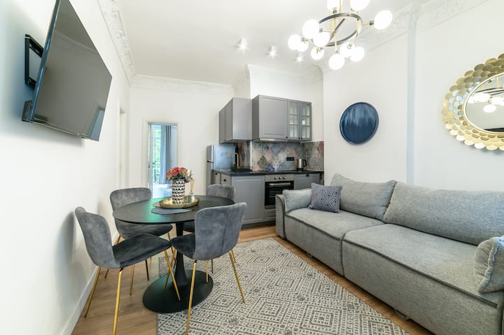 Balkanskaa•5 Min Walk•knez M-terazije• Parking/€12 - Belgrad
