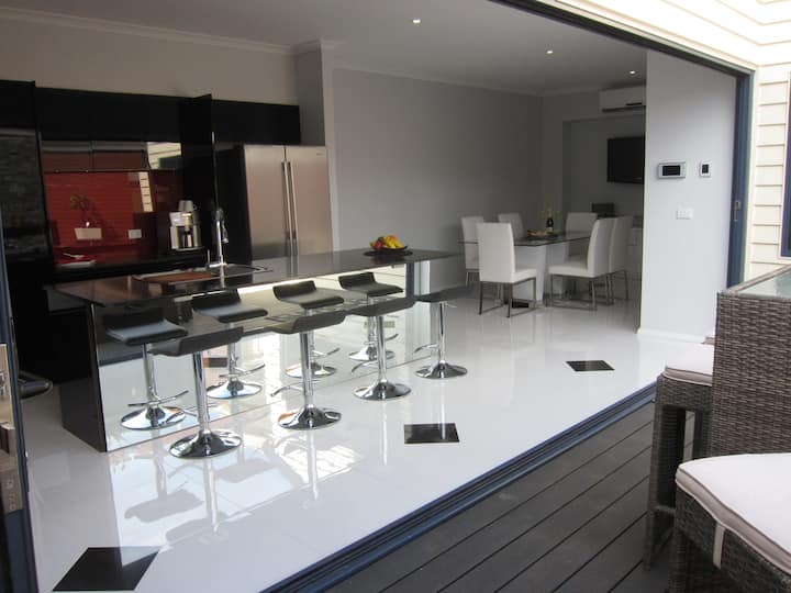 Modern Perfect Get-away In Fremantle - Fremantle