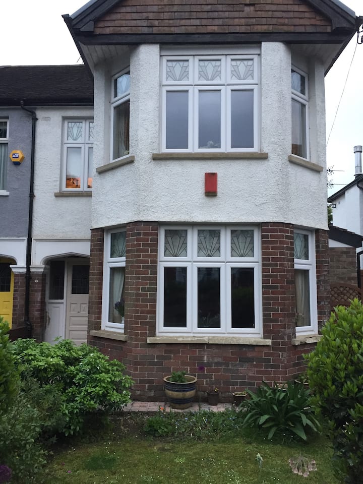 Luxury In Llandaff 4 Max - Cardiff