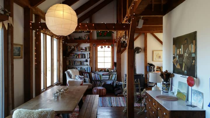Secluded Post-and-beam Retreat - Copake Lake, NY