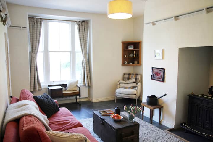 Cosy Snowdonia Retreat | Sleeps 7 | Dog Friendly - Betws-y-Coed