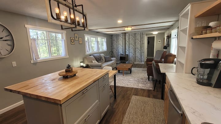 Spokane Chalet - Spokane, WA