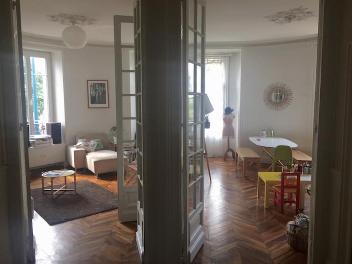 Clermont Ferrand: Grand Appartement Idéal Famille - Clermont-Ferrand