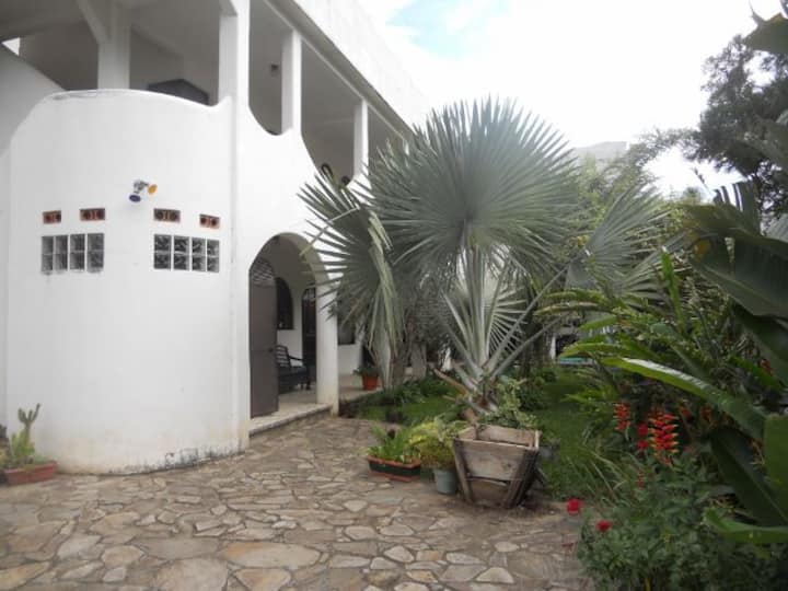 Casa Blanca - Santa Catarina Palopó