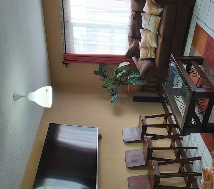 Lujoso Apartamento Paul, Comodo Seguro, Tranquilo - Guatemala City