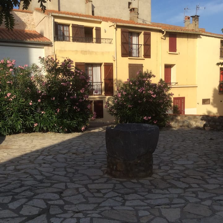 Restored Village House In Small Catalan Village - Tuchan