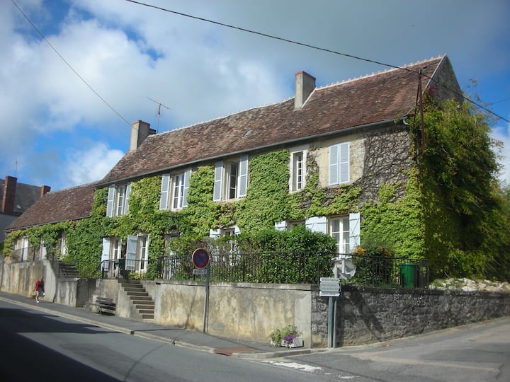 Maison De Famille - Indre