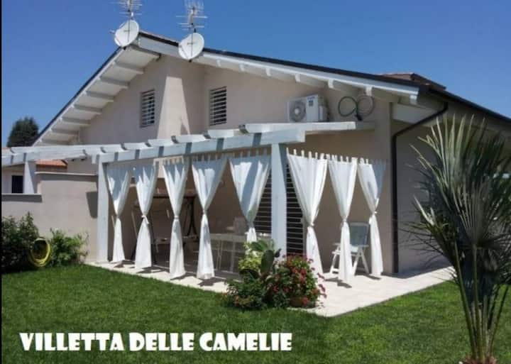 Villetta Delle Camelie - San Felice Circeo