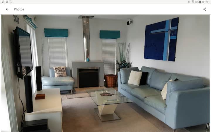 Mikes @ The Mt Top Floor Apartment 3 Bed + Office - Mount Maunganui