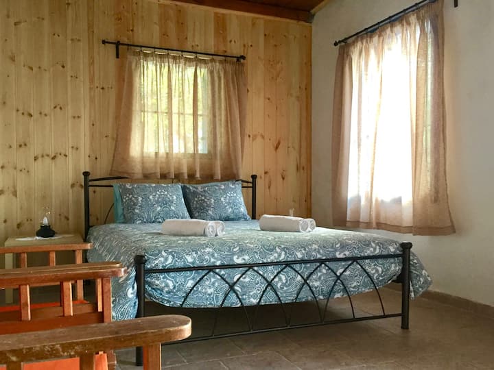 Anna's Traditional House With Mountain View B - Sougia