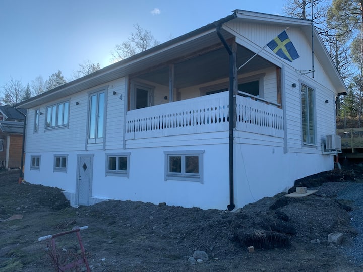 Mysigt Hus Utanför Gnesta - Nykvarn