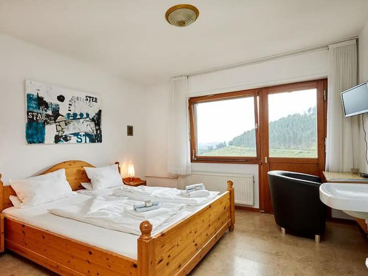 Ferienwohnung, 85 Qm, 3 Schlafzimmer, Separate Küche, Max. 7 Personen - Sundern (Sauerland)