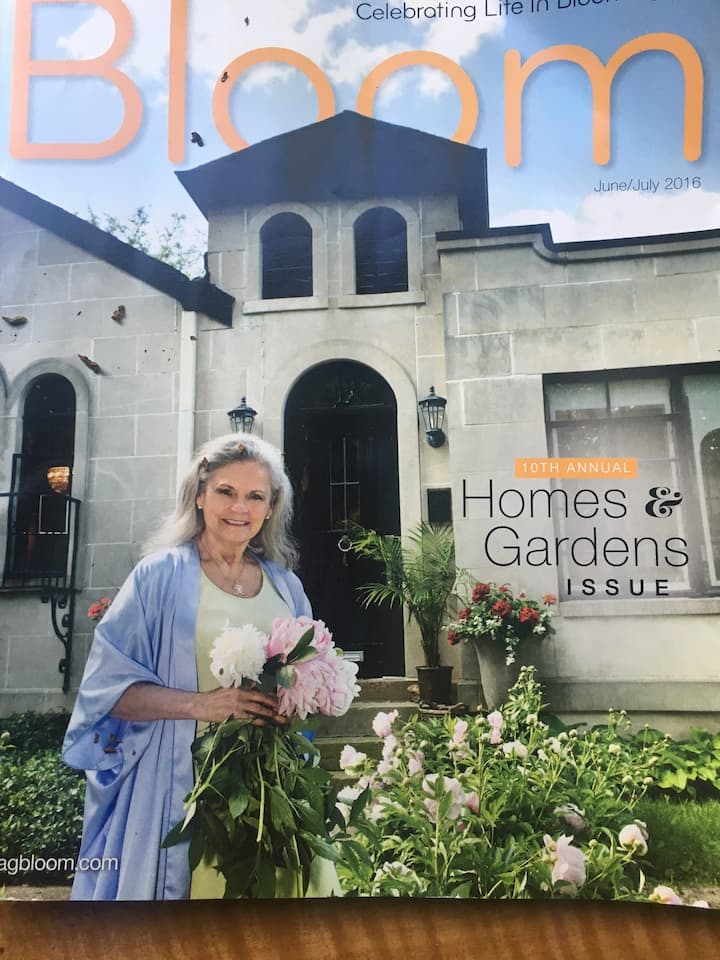 The Venue Fine Art And Suites Historic Room - Bloomington, IN