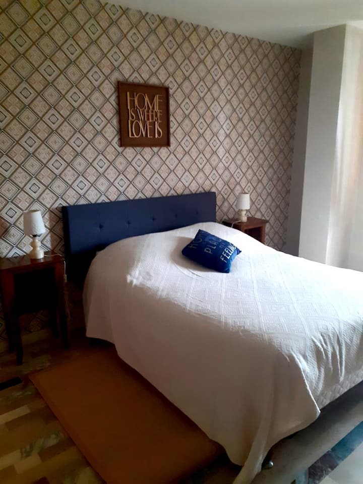 Loustal-chambre Double - La Canourgue