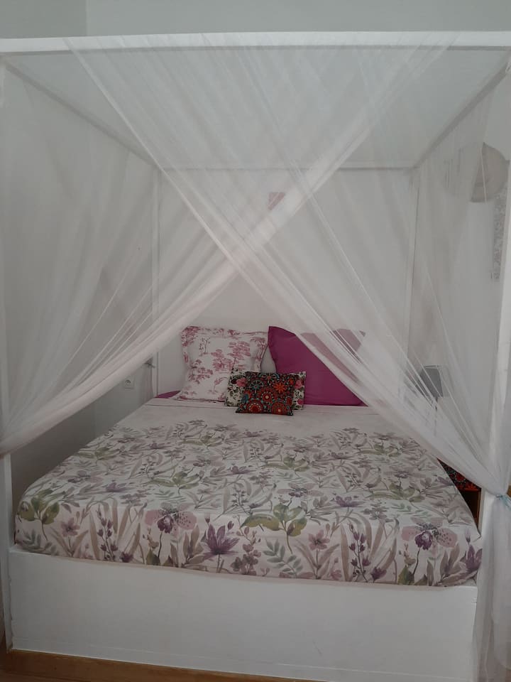 Chambre Privée N°2 Sur Terrasse Fleurie - Dakar