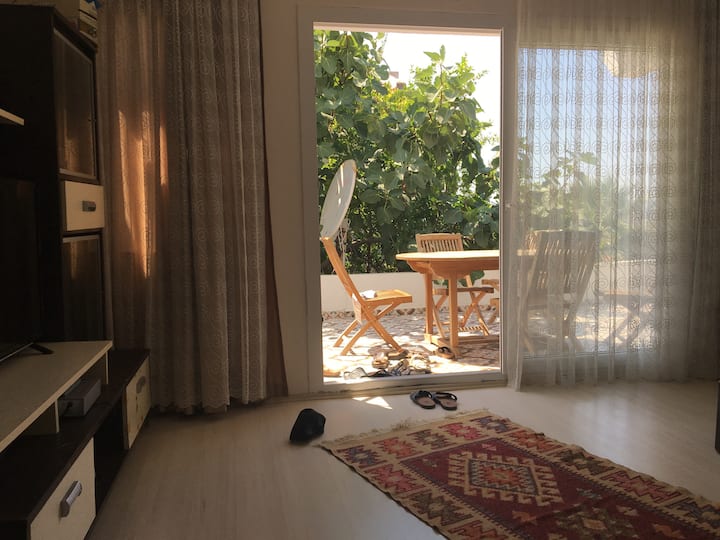 Alaçatı Da Kiralık Tüm Villa - Alaçatı