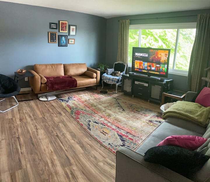 Private Room Off The Columbia Gorge - Washougal, WA