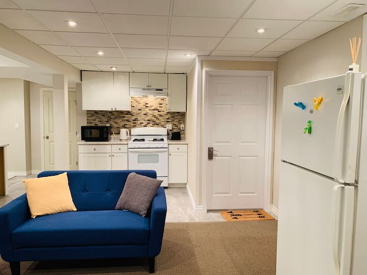 Open 2br Lower-basement Unit By Pinecentremall - Prince George