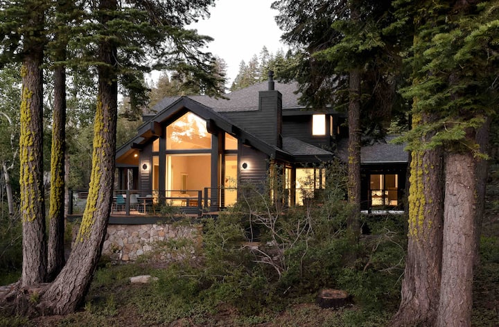Tahoe Mountain Aperture | Hot Tub & Peloton - Tahoe City, CA