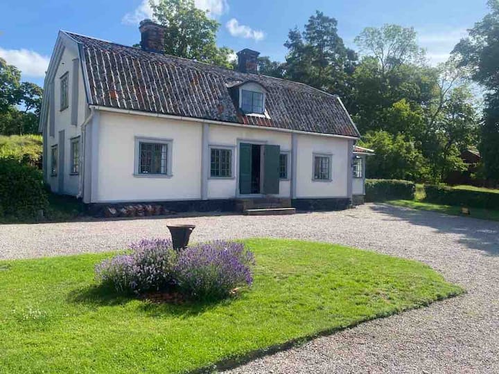 Herrgårdsflygel - Värmdö