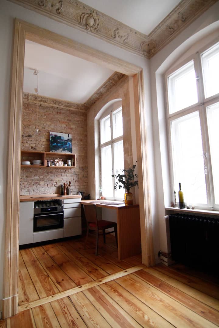 Modern Classical 2 Rooms Home In Prenzlauerberg - Berlin