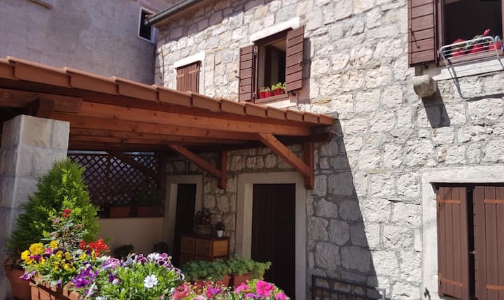 Lavander Luxury Apartments In City Centar - Split