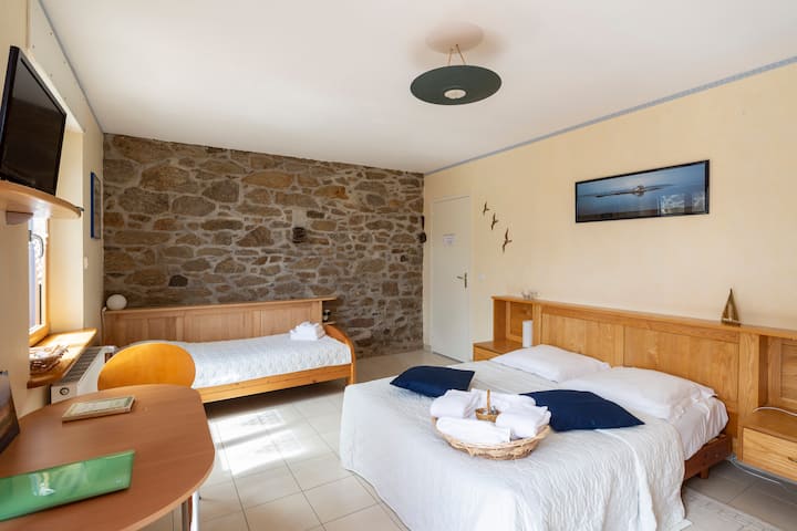 Chambre D'hôtes Indépendante Avec Petit Déjeuner - Saint-Coulomb