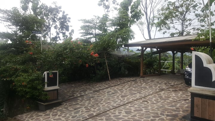 Little Ubud Purwakarta - 
