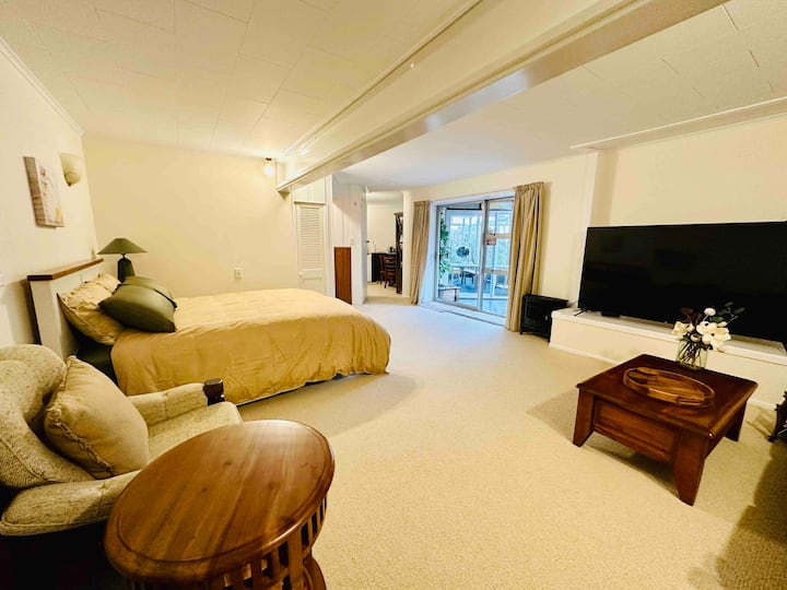 The An Nam  Studio - Spacious And Private Place - Lower Hutt