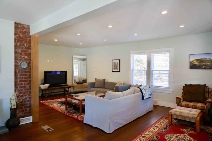 A Clean And Simple Retreat - Hudson Valley, NY