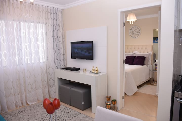 Apartamento Centro 1 Quarto  ( 1 Vaga De Garagem) - Curitiba