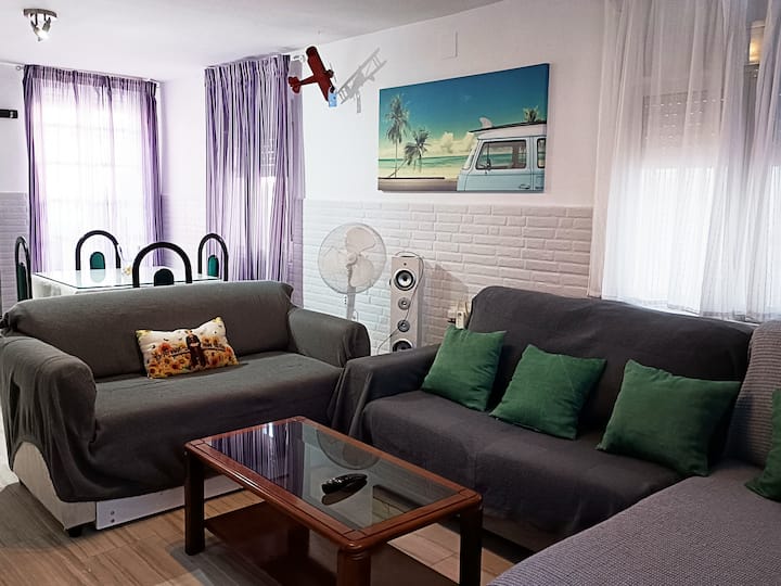 Casa Para Familias - San Fernando, Spain