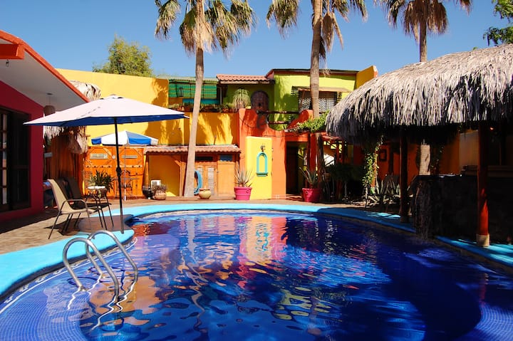 B#1,cabin Full Kitchen, King Bed. 4 Blks To Beach - La Paz