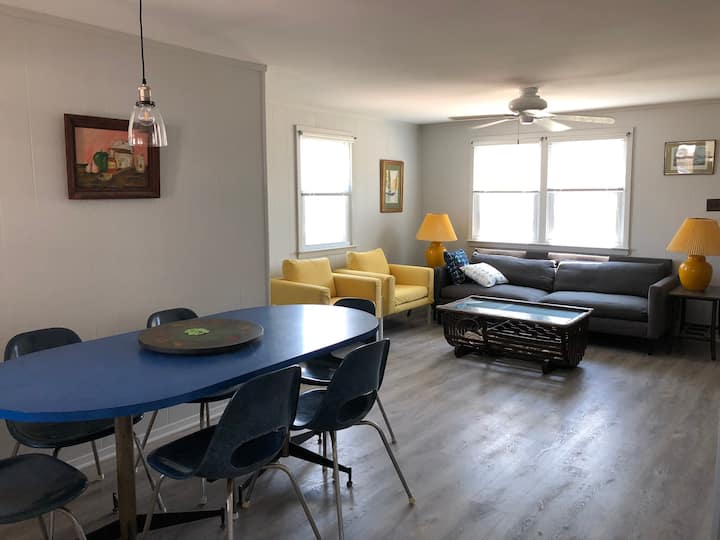 Lbi Holgate 1st Fl In 2 Family House. - Beach Haven, NJ