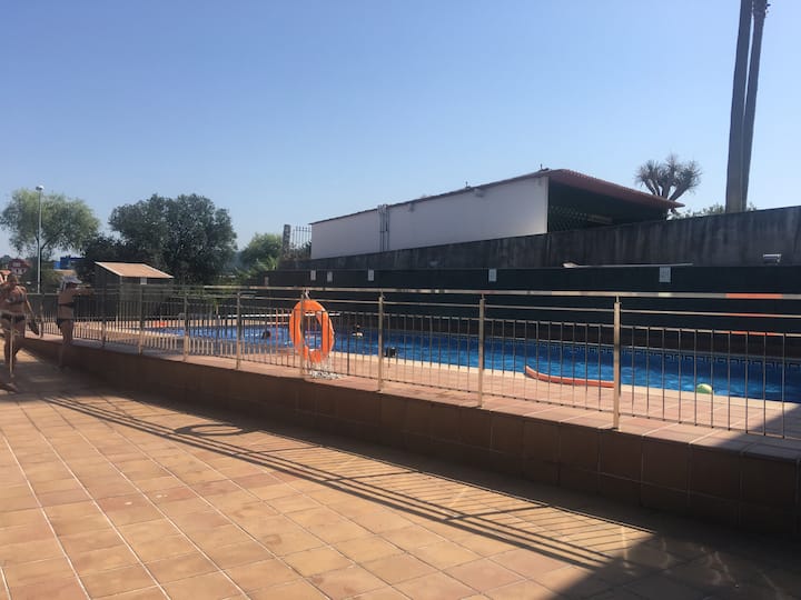 Apto Con Piscina.sanxenxo Y Pontevedra
Curso Esc. - Marín