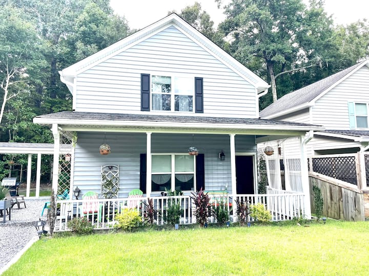 Urban Loft In A Country Setting - Folly Beach, SC