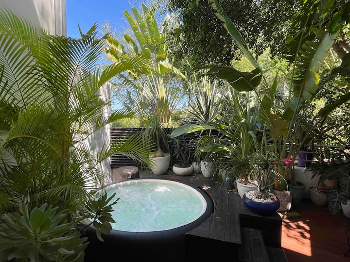 Superbe T2 Avec Jacuzzi à La Saline Les Bains - Saint-Gilles, Réunion