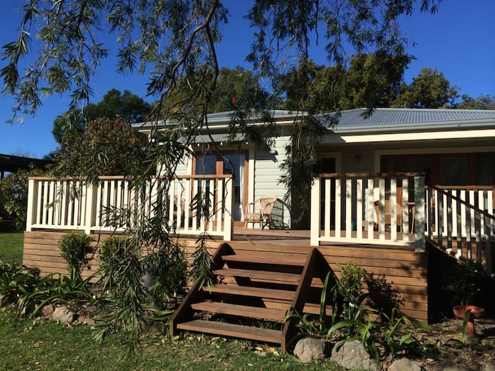 Berry Holiday Rentals & Homes - New South Wales, Australia | Airbnb